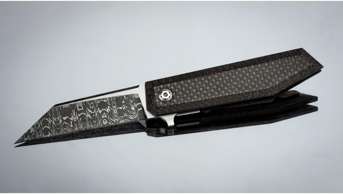 Knife Pivots: The Art of Connection and Aesthetics - MERCORNE